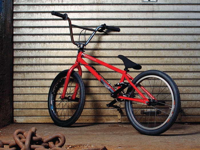 BMX KHE Maceto PRO | KHE - Skiro
