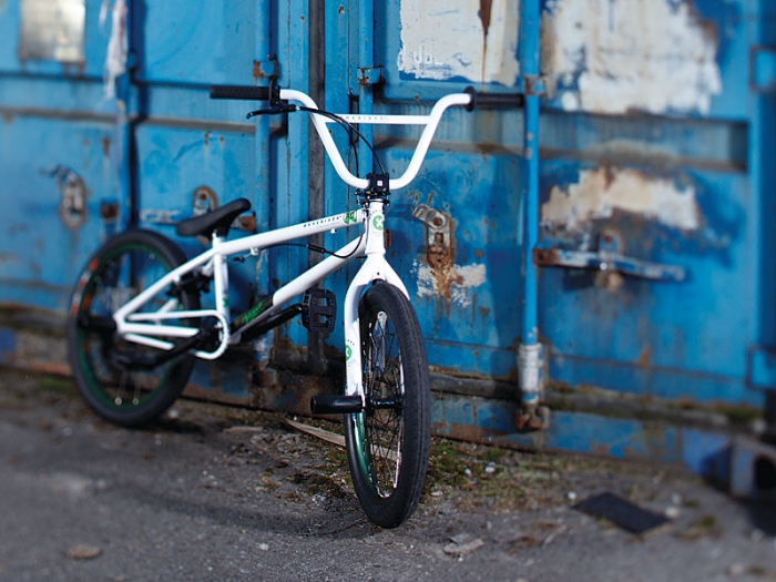 BMX MACETO AD 2012 | KHE - Skiro